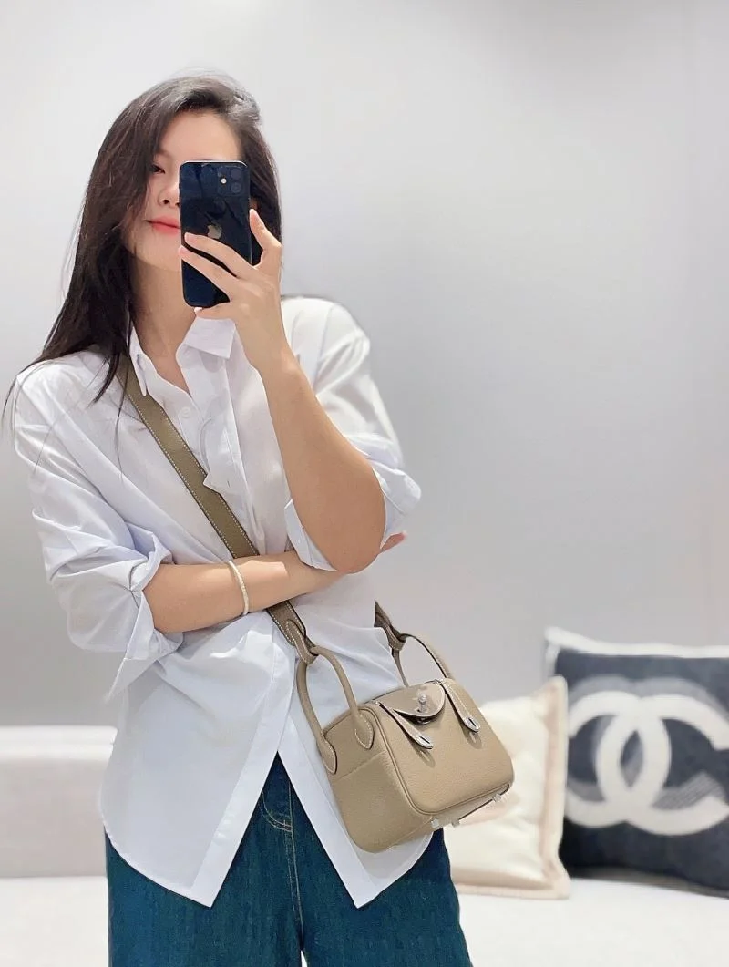 Discounted Hermes Lindy Bags