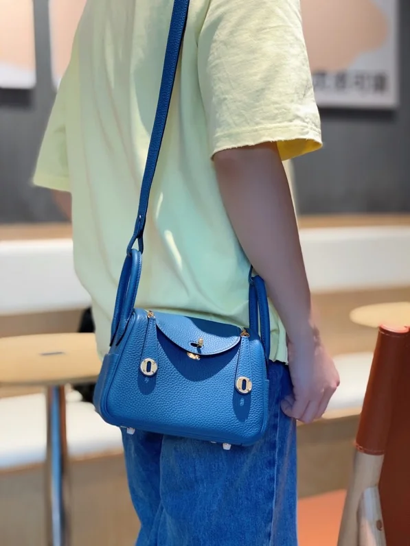 Discounted Hermes Lindy Bags