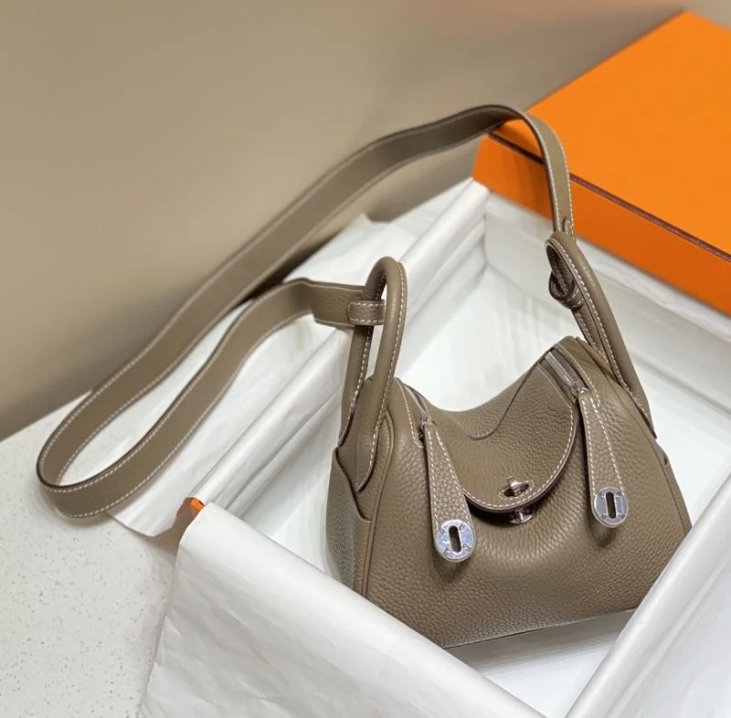 Top mirror Hermes Lindy Bags