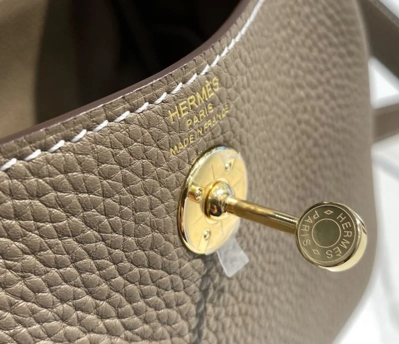 High fidelity Hermes Lindy Bags