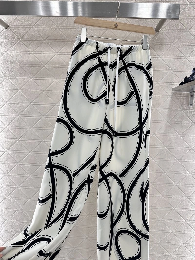 Value-priced Hermes Long Pants