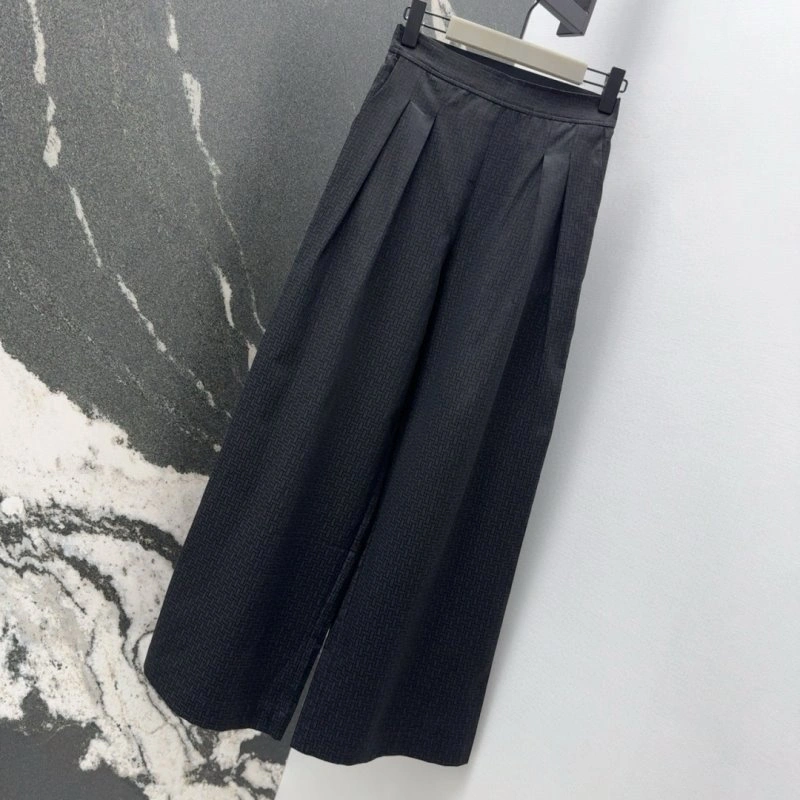 Value-priced Hermes Long Pants
