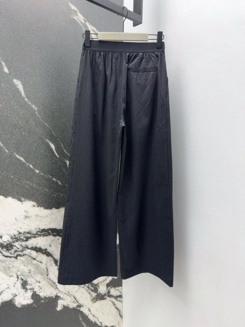 Value-priced Hermes Long Pants