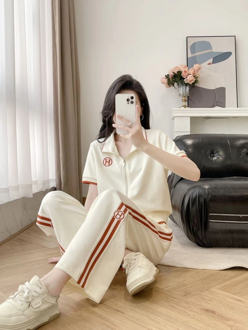 Accurate model Hermes Long Suits