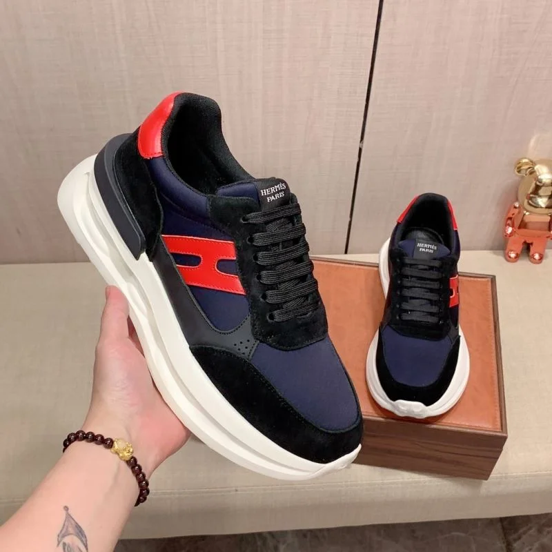 Accurate model Hermes Low Shoes