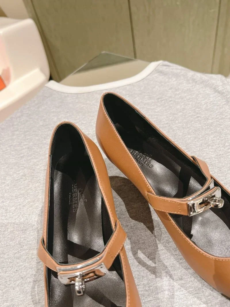 Reasonably priced Hermes Low Shoes
