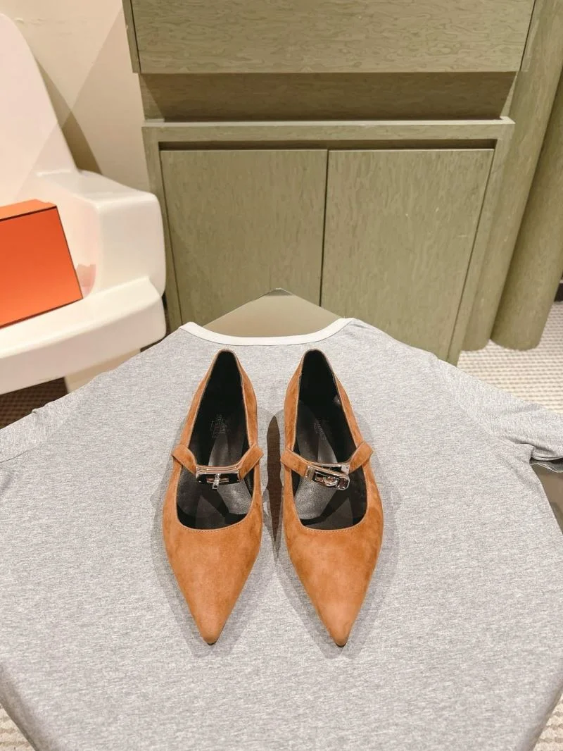 Hermes Low Shoes