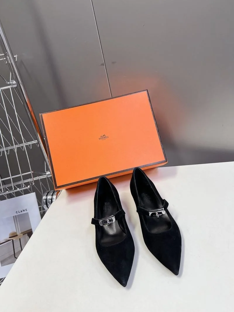 Hermes Low Shoes