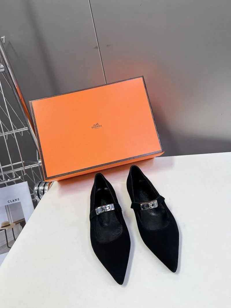 Hermes Low Shoes