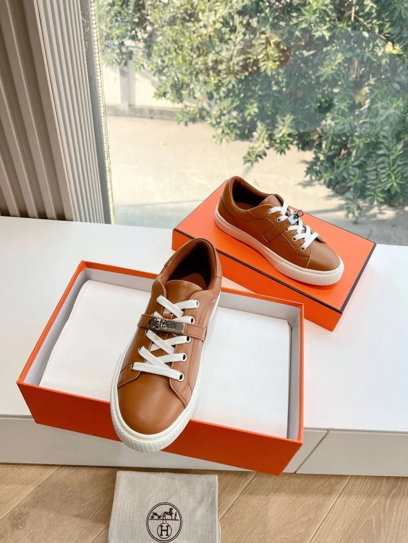 Top mirror Hermes Low Shoes