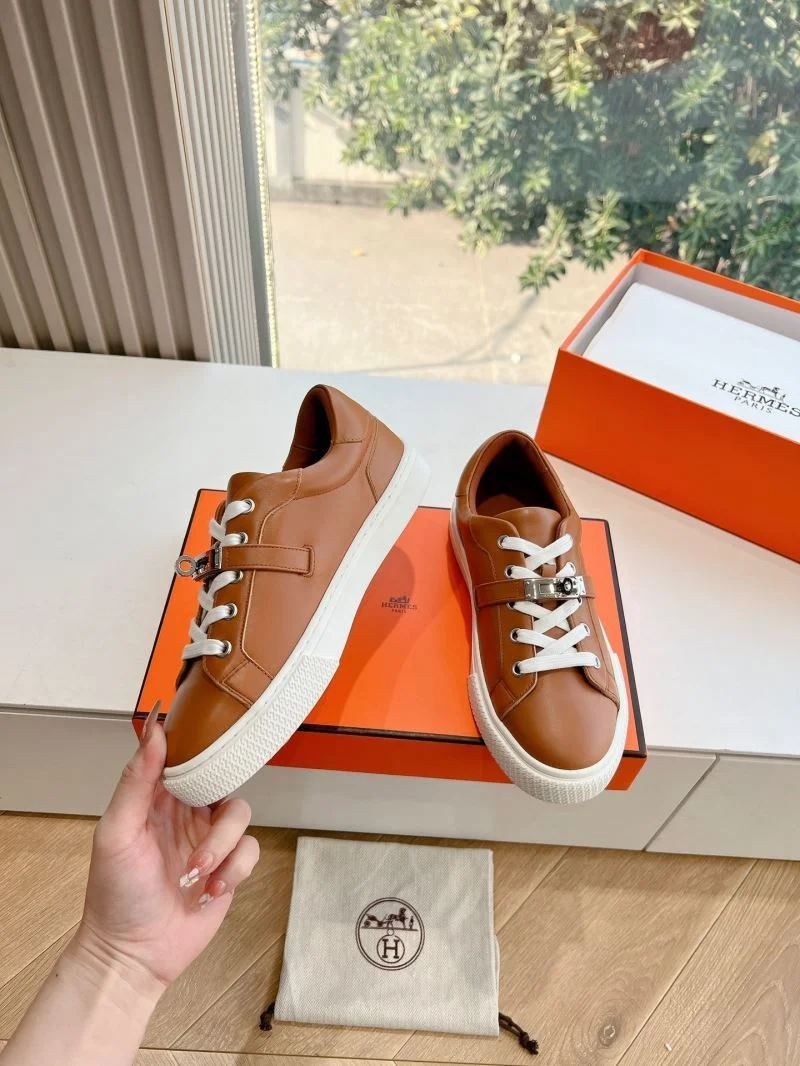 Top mirror Hermes Low Shoes