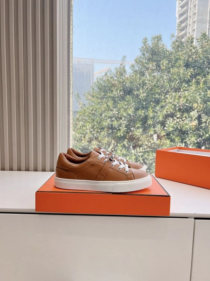 Top mirror Hermes Low Shoes