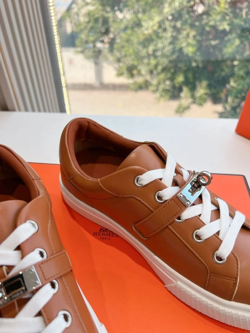 Top mirror Hermes Low Shoes