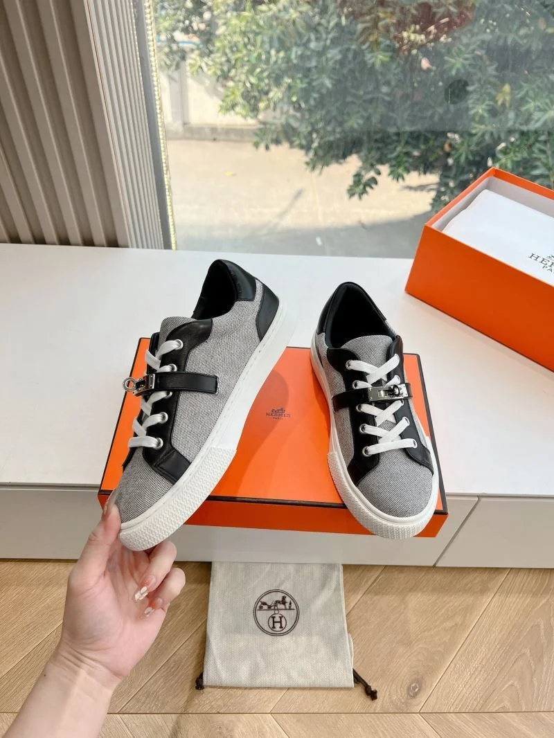Bargain Hermes Low Shoes