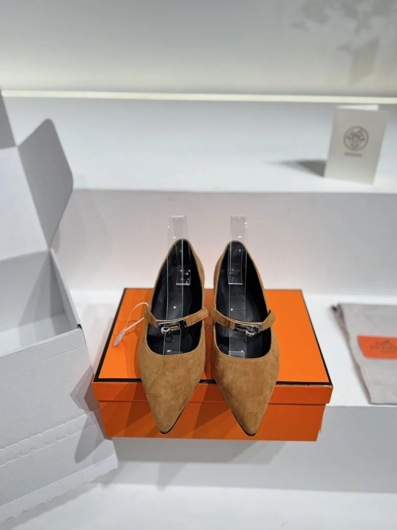 Hermes Low Shoes