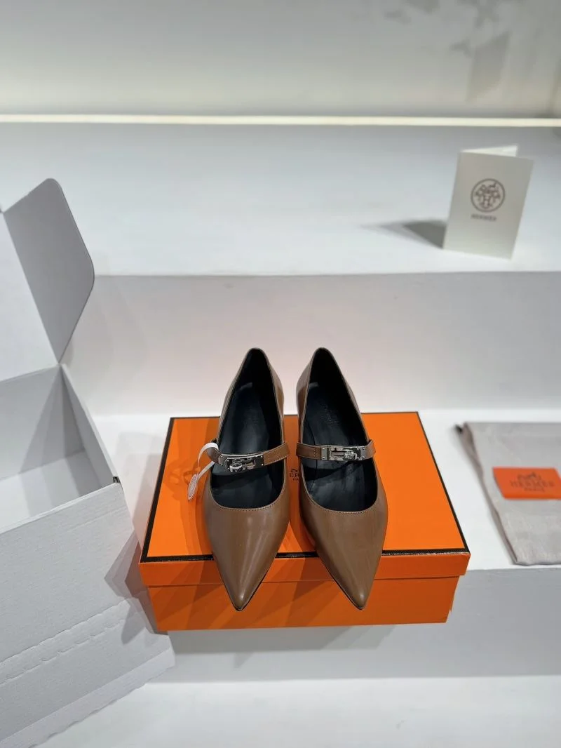 Hermes Low Shoes