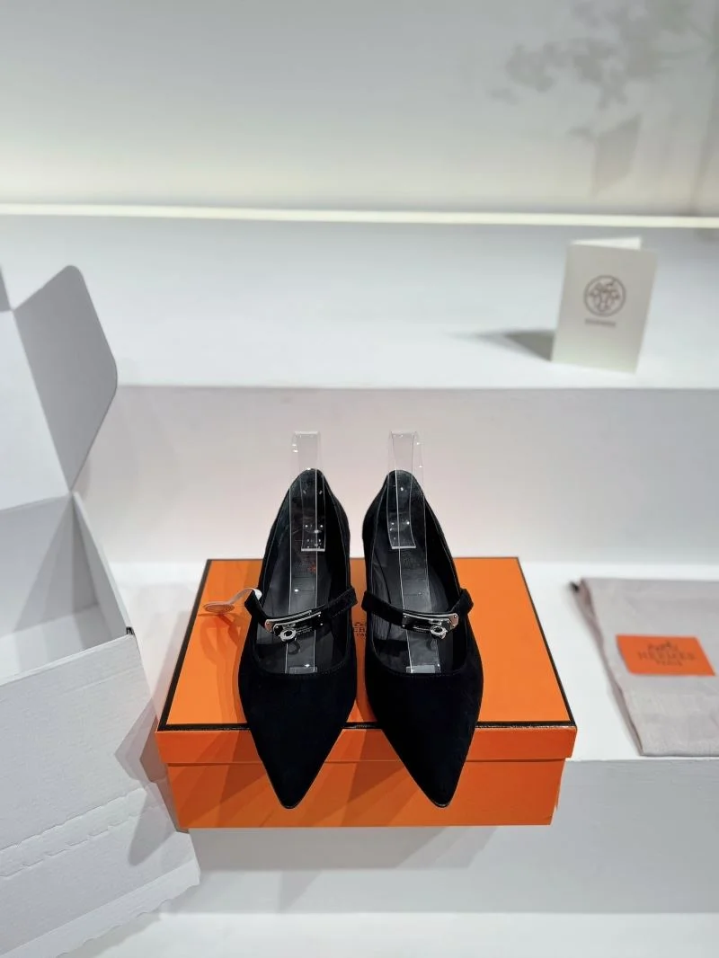 Hermes Low Shoes