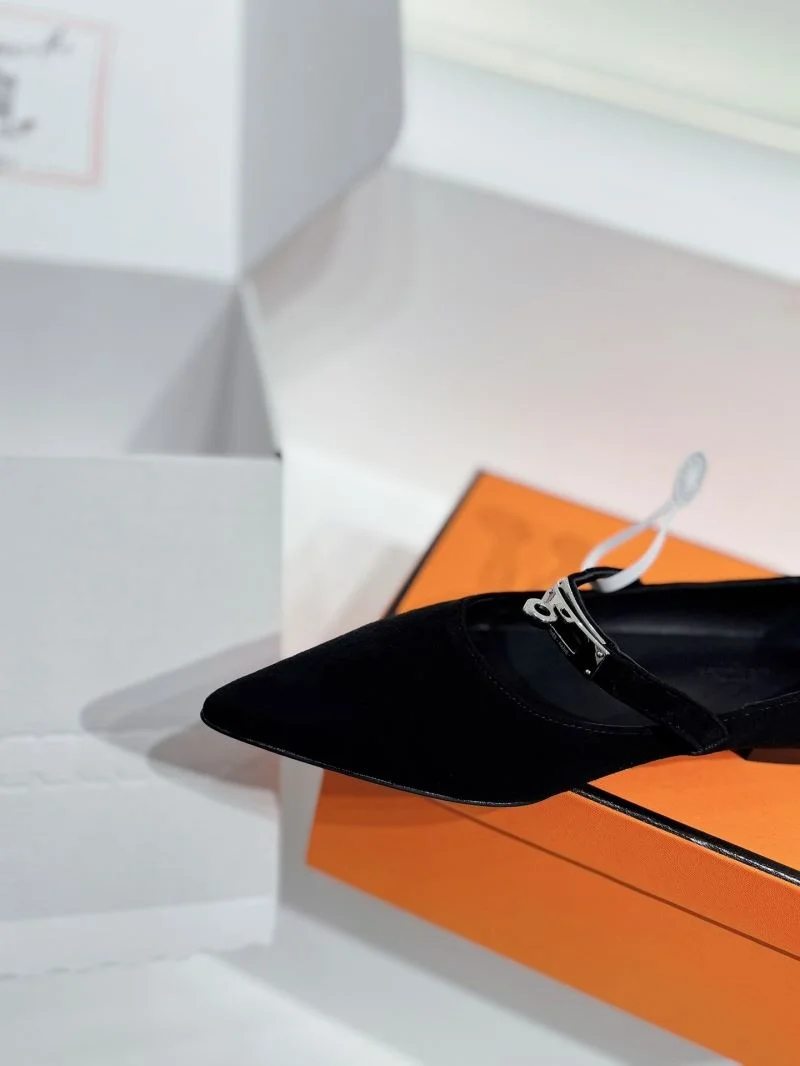 Genuine Hermes Low Shoes