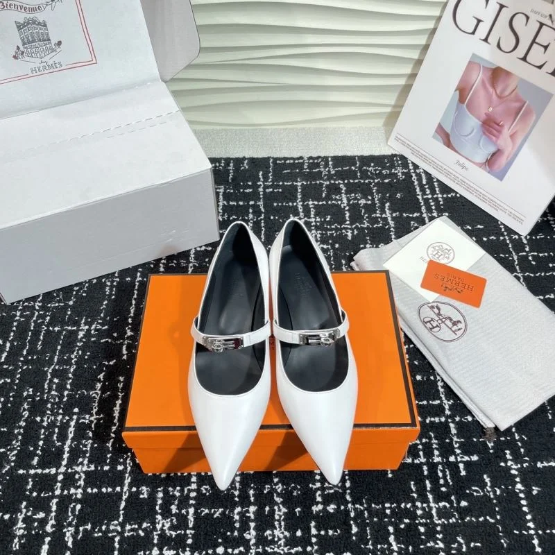 Bargain Hermes Low Shoes
