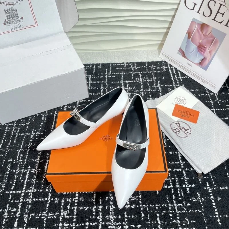Bargain Hermes Low Shoes