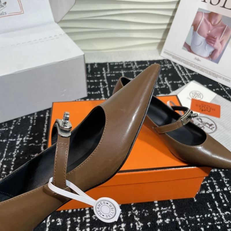 Reasonably priced Hermes Low Shoes