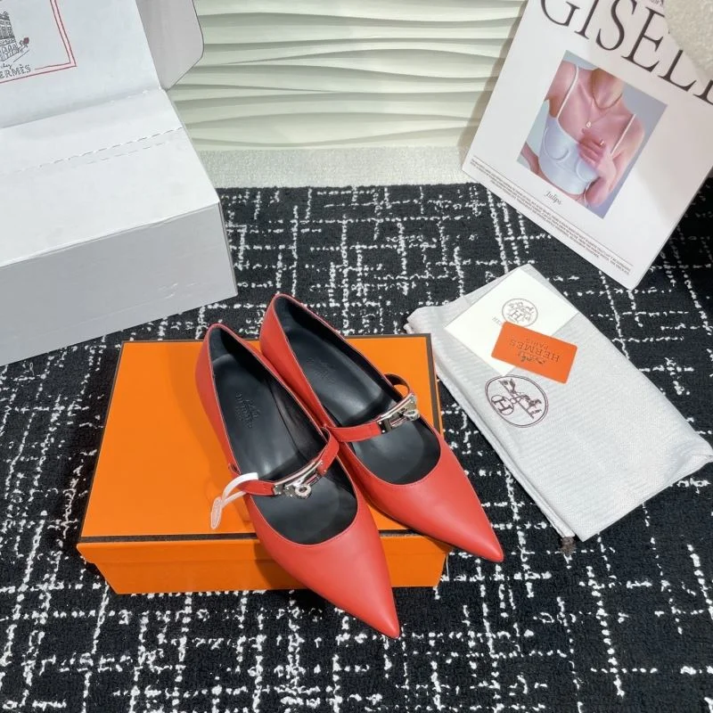 Indistinguishable Hermes Low Shoes