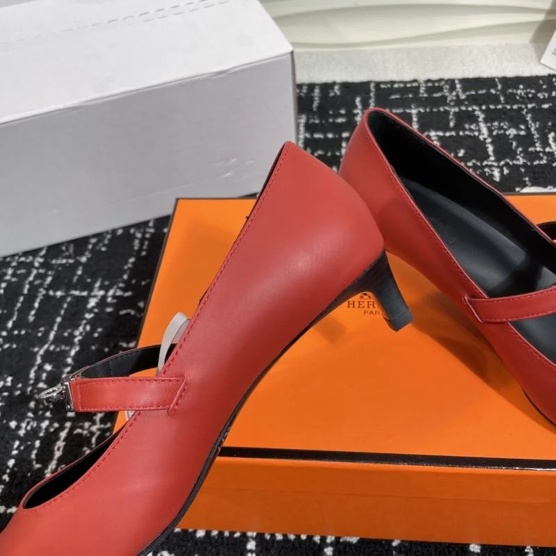 Indistinguishable Hermes Low Shoes