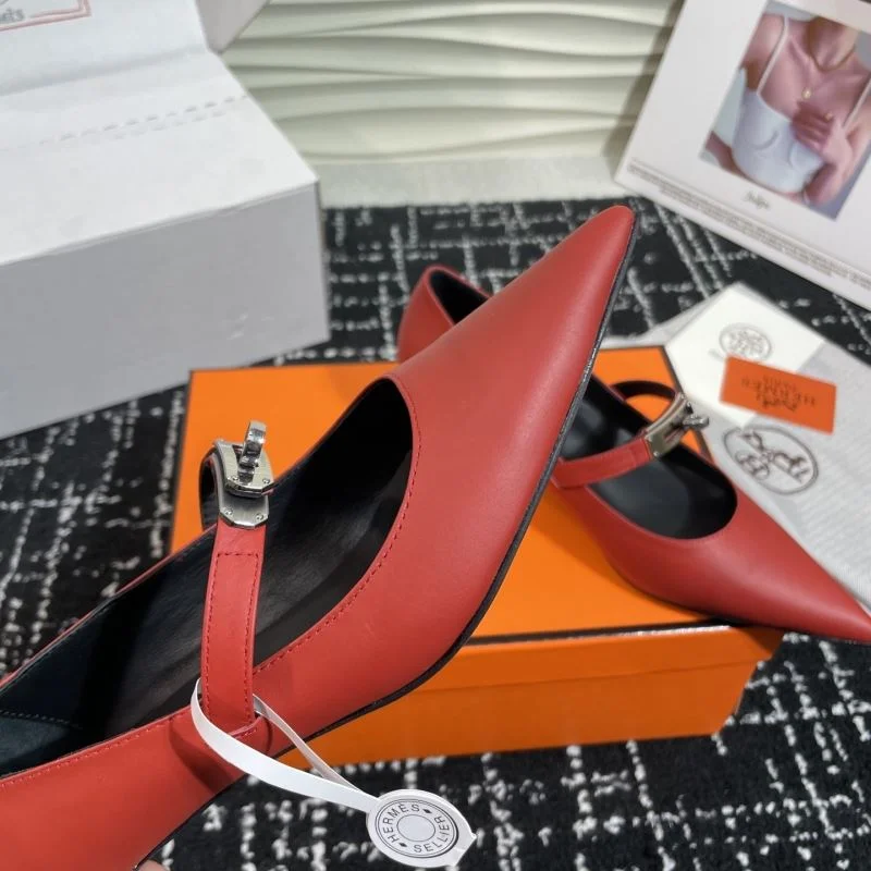 Indistinguishable Hermes Low Shoes