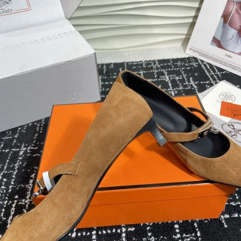 Low-cost Hermes Low Shoes
