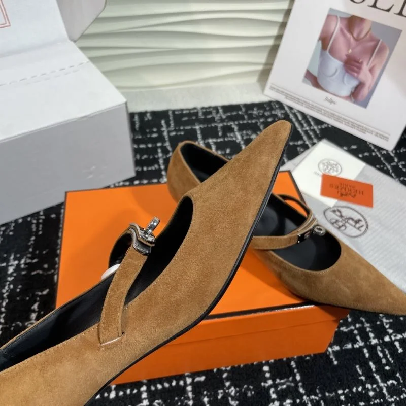 Low-cost Hermes Low Shoes