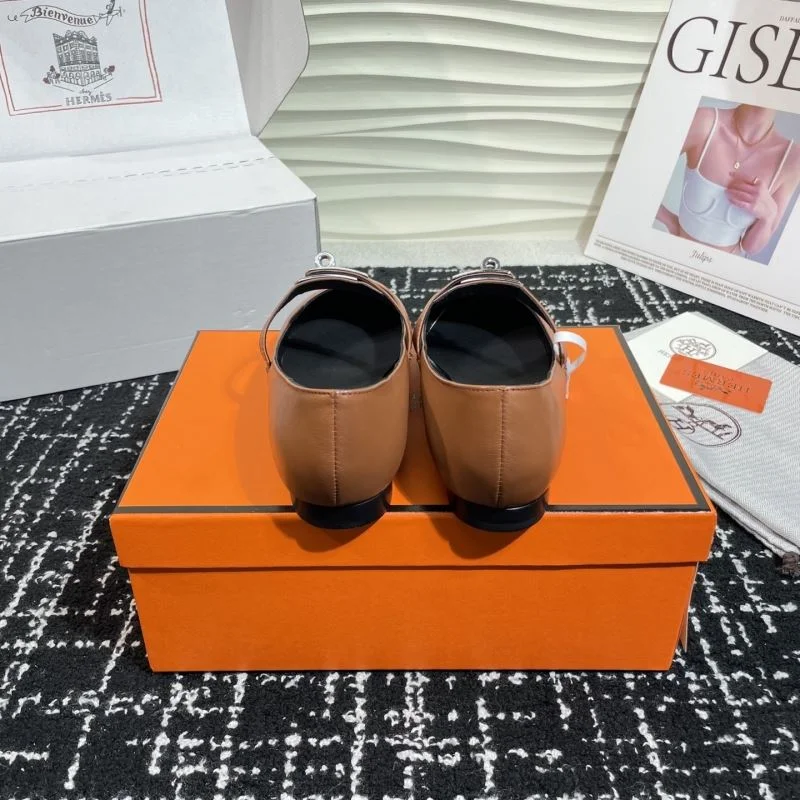 Value-priced Hermes Low Shoes