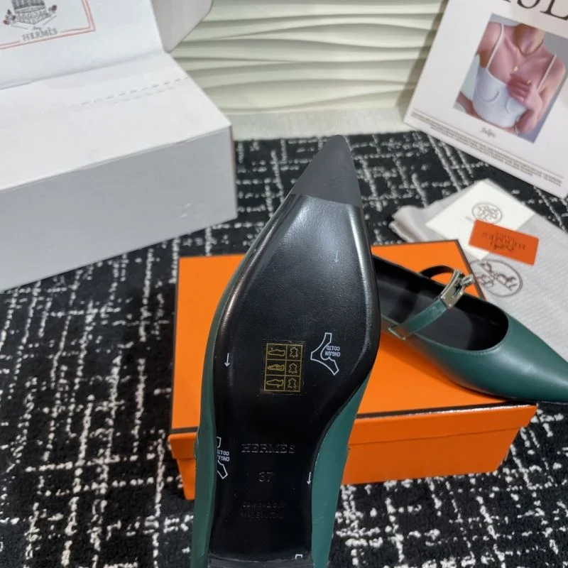 Low-cost Hermes Low Shoes