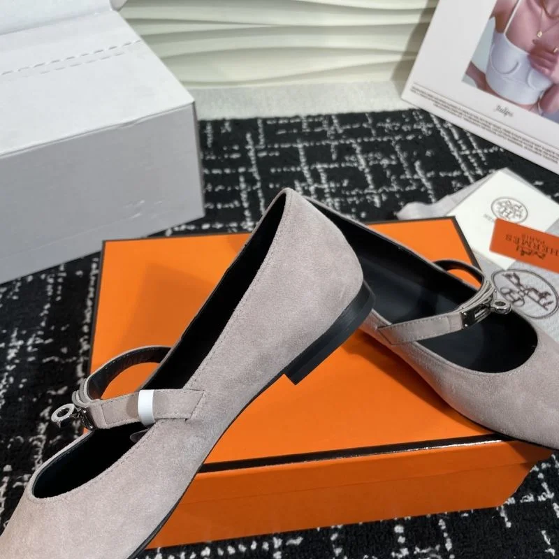 Top mirror Hermes Low Shoes