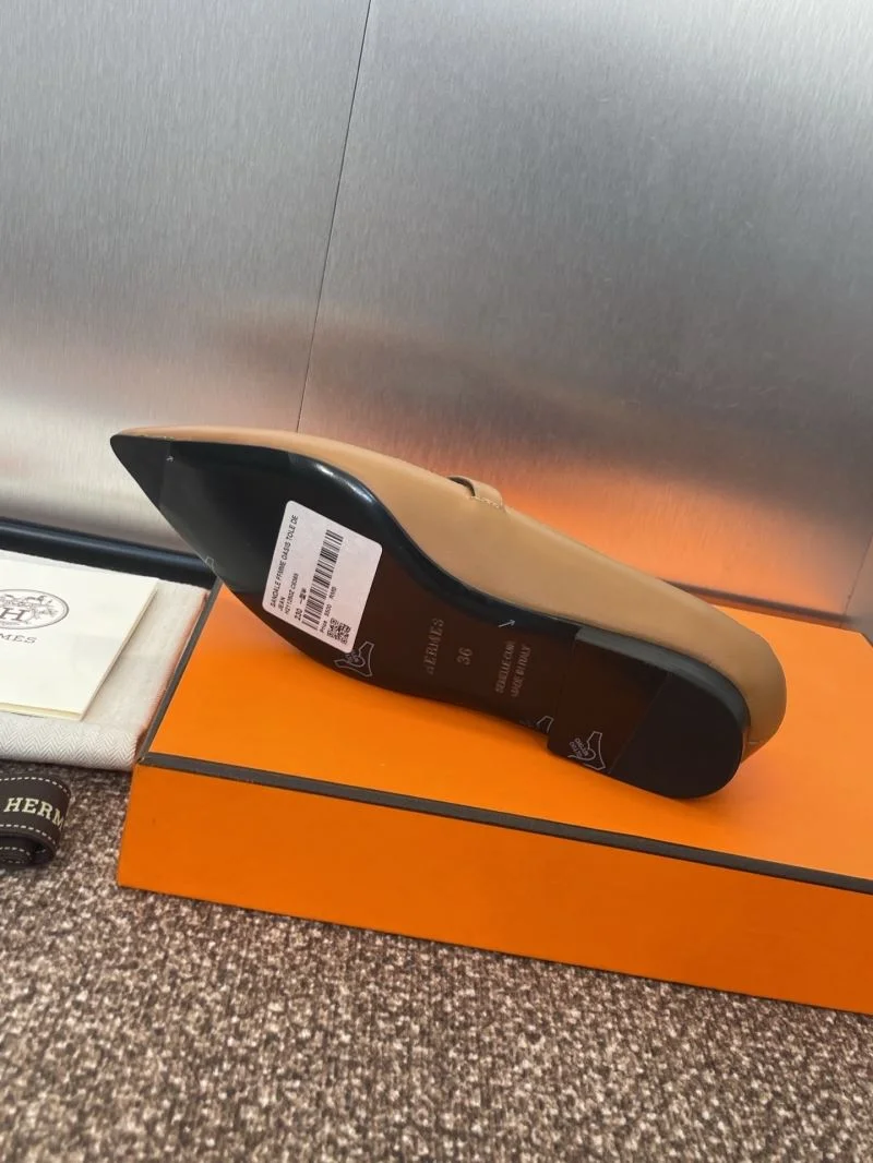 Low-cost Hermes Low Shoes