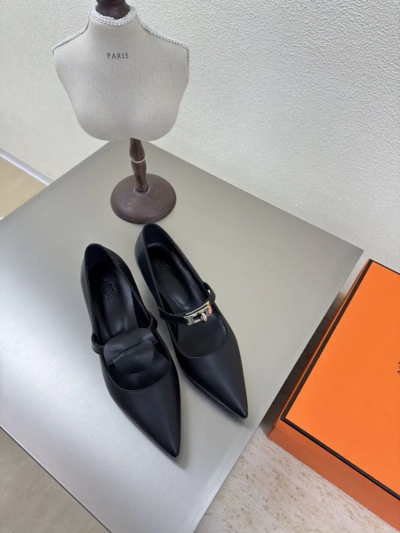 Hermes Low Shoes