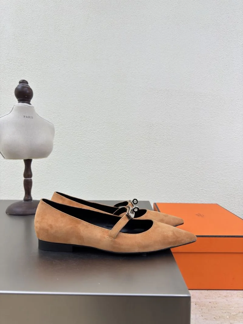 Low-cost Hermes Low Shoes