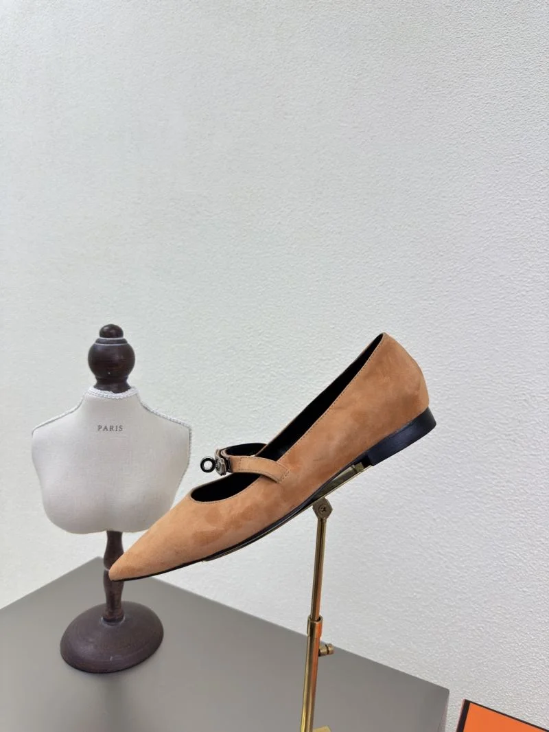 Low-cost Hermes Low Shoes