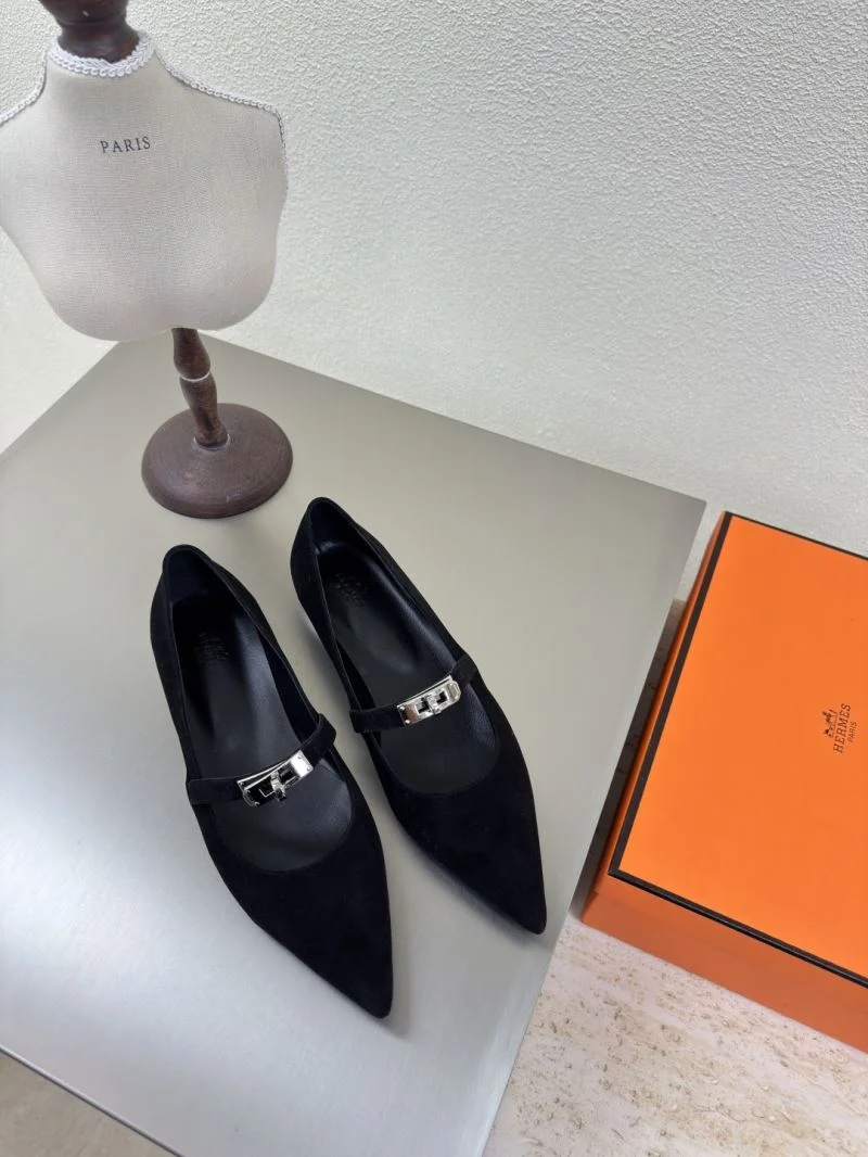 Hermes Low Shoes