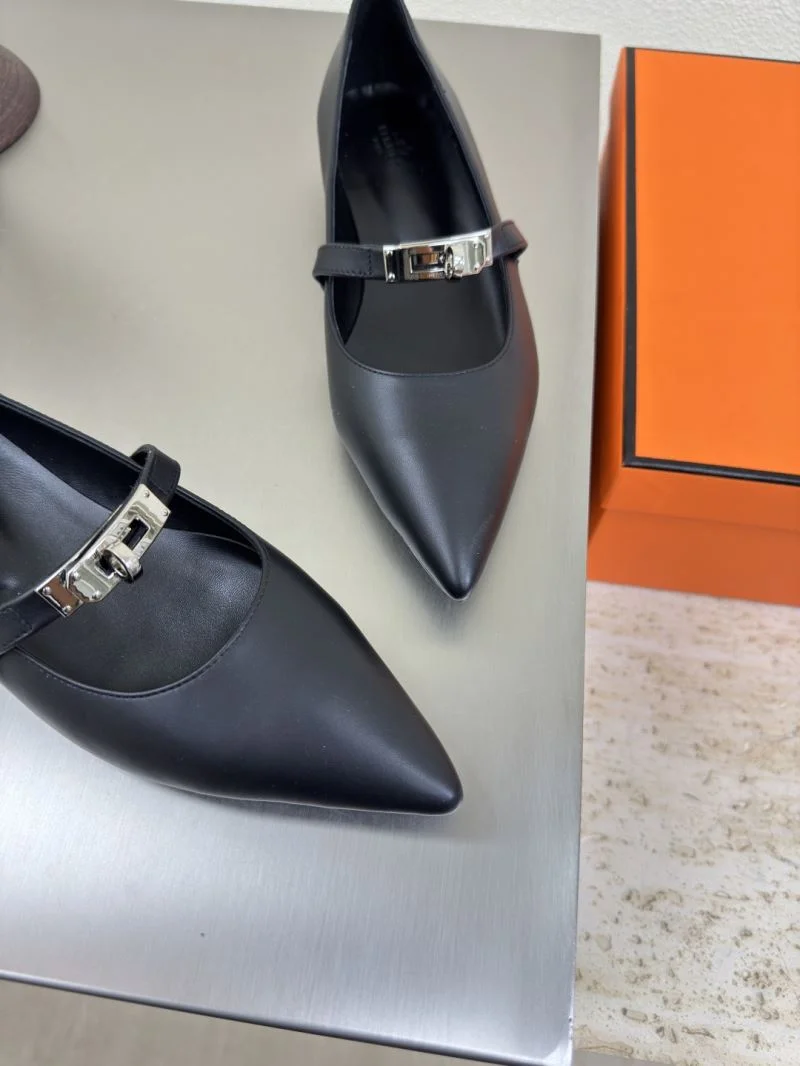 Top mirror Hermes Low Shoes