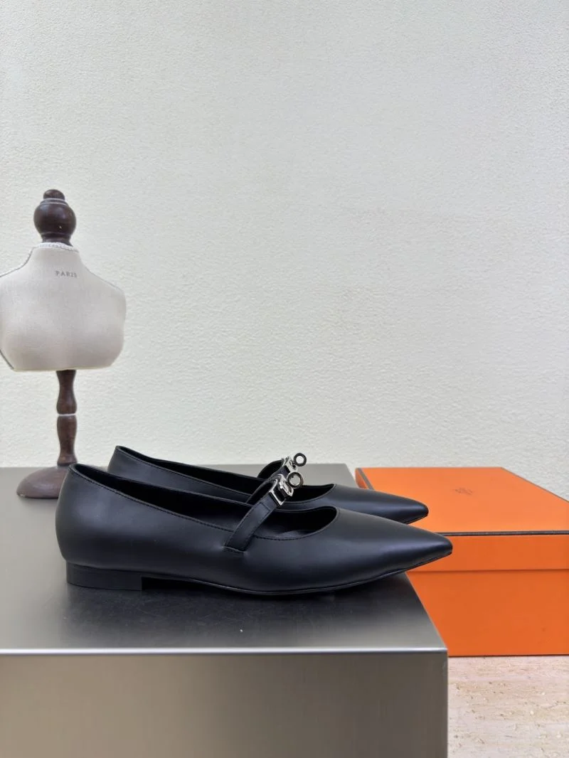 Top mirror Hermes Low Shoes