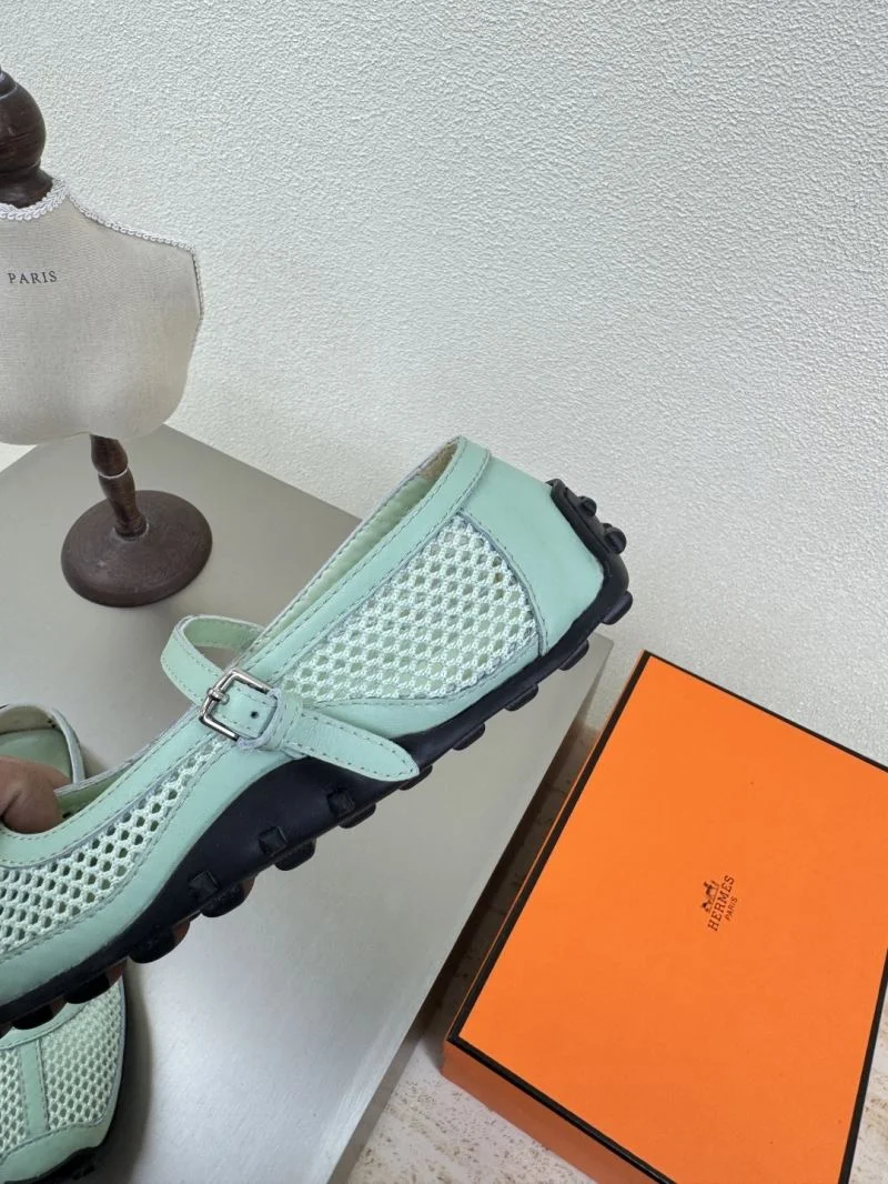 Brand-authenticated Hermes Low Shoes