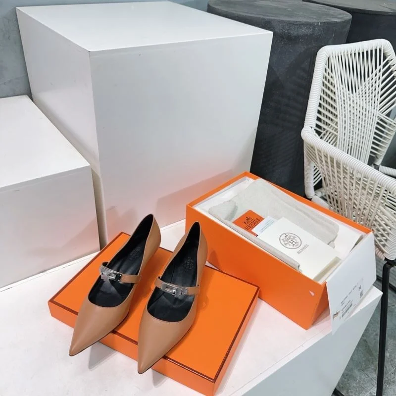 Hermes Low Shoes