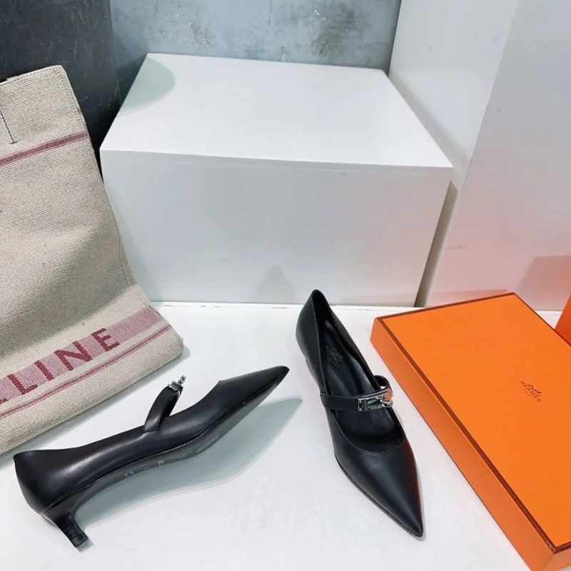 Low-cost Hermes Low Shoes