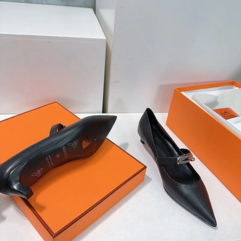Low-cost Hermes Low Shoes