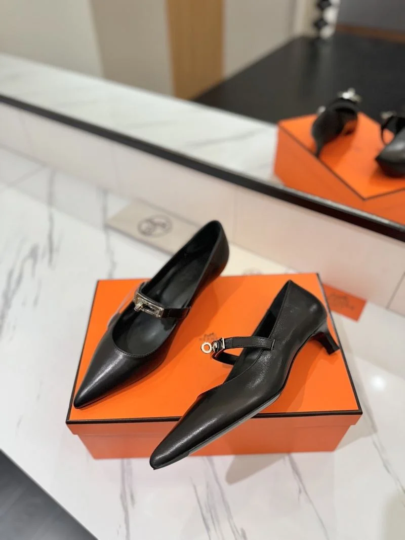 Reasonably priced Hermes Low Shoes