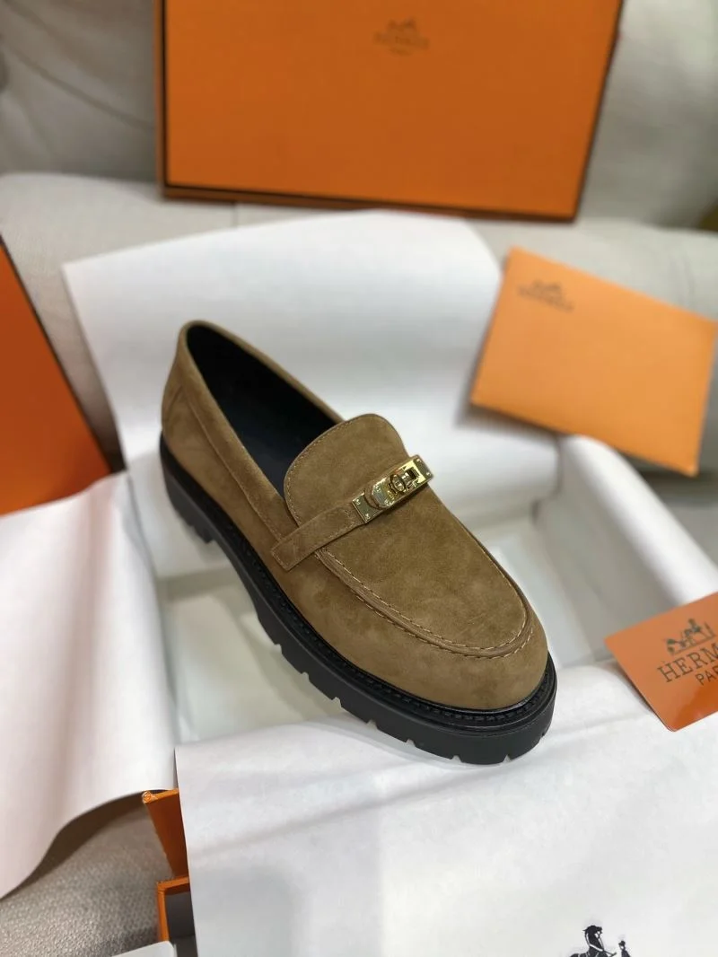 Top mirror Hermes Low Shoes