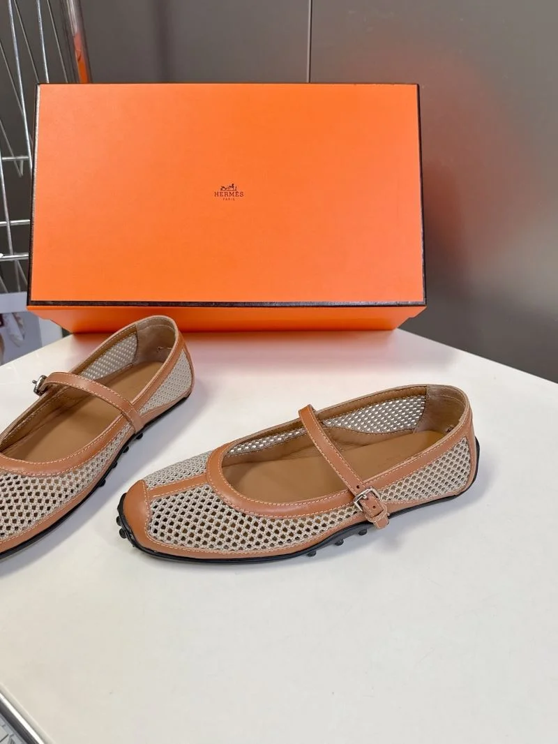 Top mirror Hermes Low Shoes