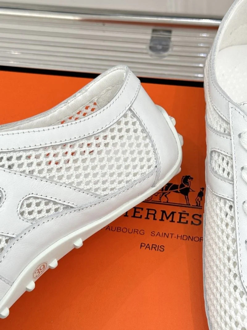 Accurate model Hermes Low Shoes