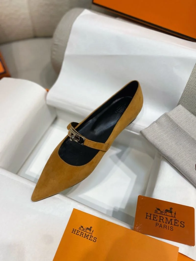 Exact replica Hermes Low Shoes