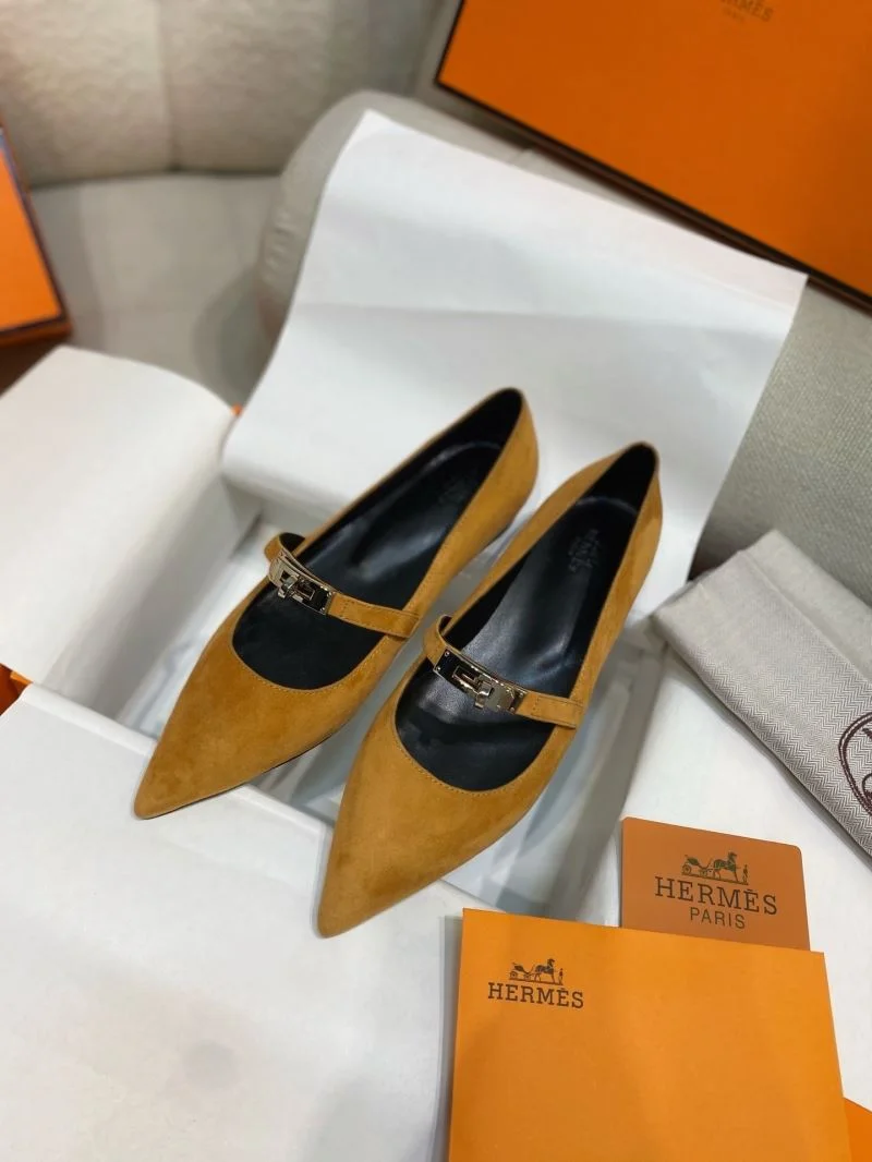 Exact replica Hermes Low Shoes